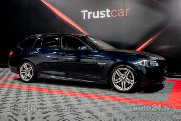 Black BMW 5 Series 2015 in Parnu, with an engine capacity of 3.00 L and mileage of 209 thousand km for 16500 €, photo 7 on AUTOMOTO.COM.LV