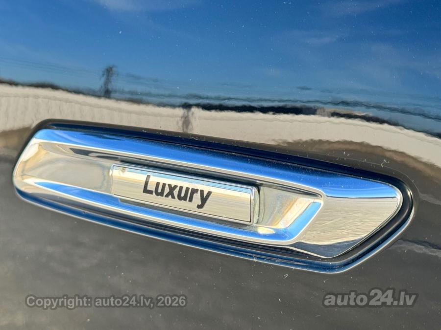 Melns BMW 5 Series 2015 Tallina, ar dzinēja tilpumu 3.00 L un nobraukumu 233 tūkst. km par 19000 €, foto 19 vietnē AUTOMOTO.COM.LV