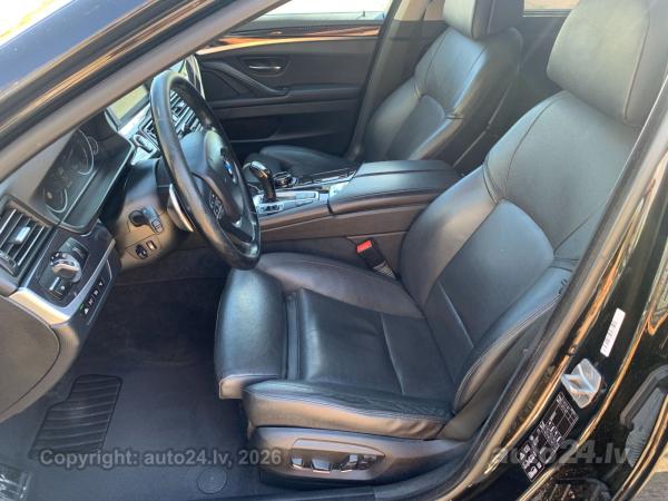 Black BMW 5 Series 2015 in Valga, with an engine capacity of 3.00 L and mileage of 279 thousand km for 12900 €, photo 10 on AUTOMOTO.COM.LV