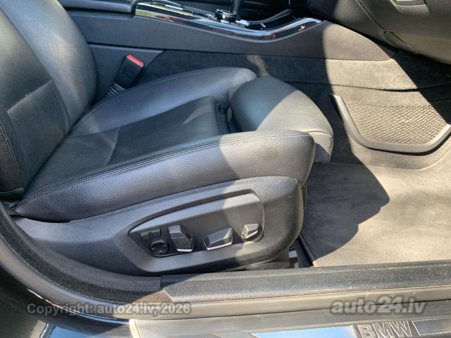 Melns BMW 5 Series 2015 Valga, ar dzinēja tilpumu 3.00 L un nobraukumu 279 tūkst. km par 12900 €, foto 18 vietnē AUTOMOTO.COM.LV