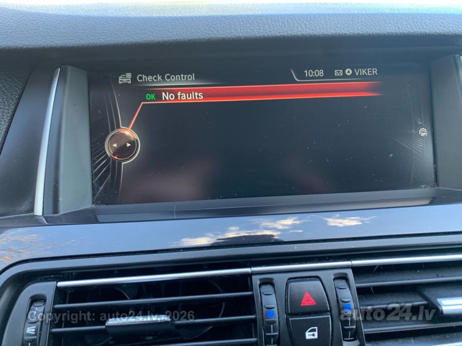Melns BMW 5 Series 2015 Valga, ar dzinēja tilpumu 3.00 L un nobraukumu 279 tūkst. km par 12900 €, foto 27 vietnē AUTOMOTO.COM.LV
