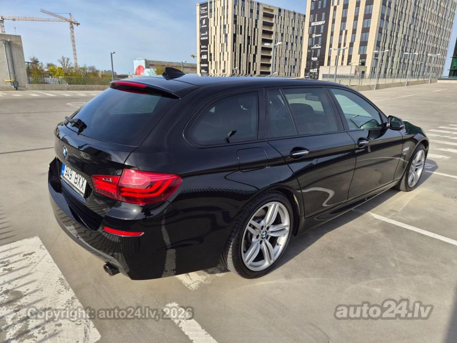 Black BMW 5 Series 2015 in Tallinn, with an engine capacity of 3.00 L and mileage of 220 thousand km for 17000 €, photo 12 on AUTOMOTO.COM.LV