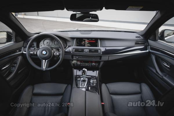 Black BMW 5 Series 2015 in Tartu, with an engine capacity of 2.00 L and mileage of 205 thousand km for 13450 €, photo 10 on AUTOMOTO.COM.LV