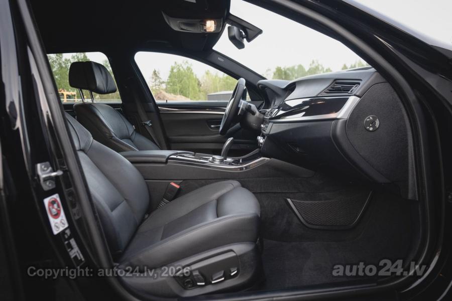 Melns BMW 5 Series 2015 Tartu, ar dzinēja tilpumu 2.00 L un nobraukumu 205 tūkst. km par 13450 €, foto 13 vietnē AUTOMOTO.COM.LV