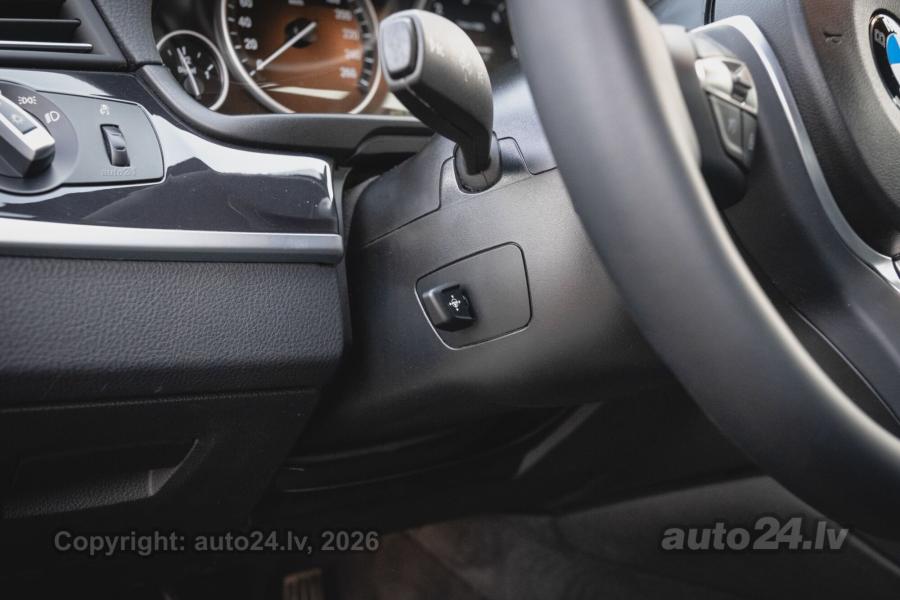 Melns BMW 5 Series 2015 Tartu, ar dzinēja tilpumu 2.00 L un nobraukumu 205 tūkst. km par 13450 €, foto 19 vietnē AUTOMOTO.COM.LV