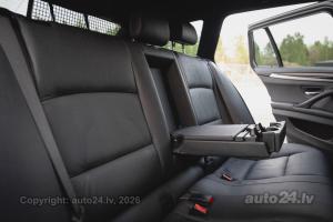 Melns BMW 5 Series 2015 Tartu, ar dzinēja tilpumu 2.00 L un nobraukumu 205 tūkst. km par 13450 €, foto 23 vietnē AUTOMOTO.COM.LV