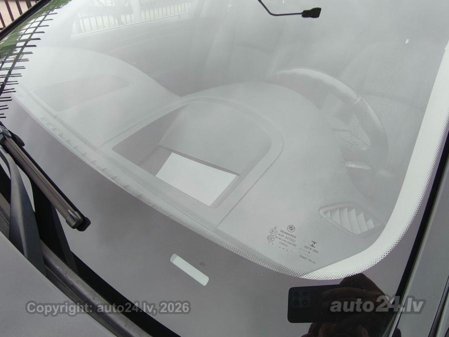 Melns BMW 5 Series 2015 Tartu, ar dzinēja tilpumu 3.00 L un nobraukumu 252 tūkst. km par 12999 €, foto 16 vietnē AUTOMOTO.COM.LV