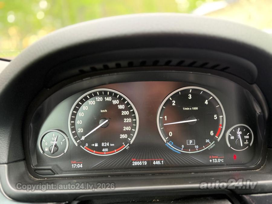 Melns BMW 5 Series 2015 Tallina, ar dzinēja tilpumu 3.00 L un nobraukumu 287 tūkst. km par 14700 €, foto 15 vietnē AUTOMOTO.COM.LV