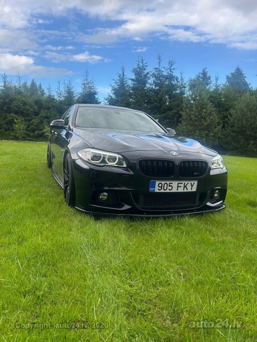 Black BMW 5 Series 2015 in Parnu, with an engine capacity of 3.00 L and mileage of 160 thousand km for 14999 €, photo 5 on AUTOMOTO.COM.LV