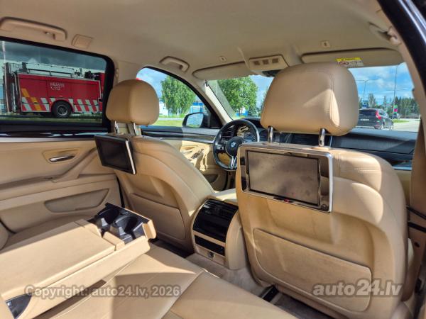 Melns BMW 5 Series 2015 Tartu, ar dzinēja tilpumu 3.00 L un nobraukumu 160 tūkst. km par 11990 €, foto 4 vietnē AUTOMOTO.COM.LV