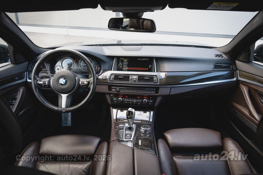 Melns BMW 5 Series 2015 Tartu, ar dzinēja tilpumu 3.00 L un nobraukumu 282 tūkst. km par 13900 €, foto 11 vietnē AUTOMOTO.COM.LV