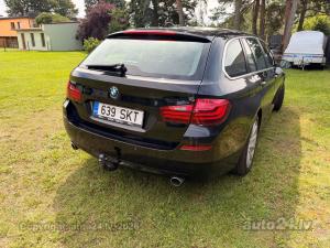 Melns BMW 5 Series 2015 Pērnava, ar dzinēja tilpumu 3.00 L un nobraukumu 244 tūkst. km par 14200 €, foto 4 vietnē AUTOMOTO.COM.LV
