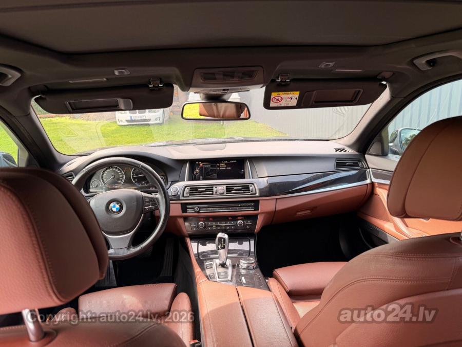 Melns BMW 5 Series 2015 Pērnava, ar dzinēja tilpumu 3.00 L un nobraukumu 244 tūkst. km par 14200 €, foto 9 vietnē AUTOMOTO.COM.LV