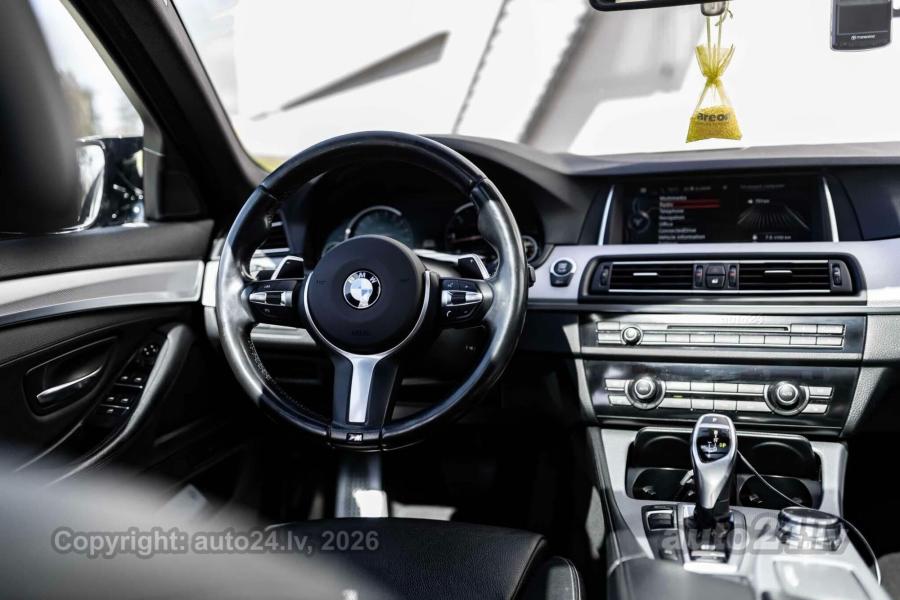 Черный БМВ 5 Серия 2015 в Таллин, объемом двигателя 3.00 л и пробегом 314 тыс. км за 15000 €, фото 11 на AUTOMOTO.COM.LV