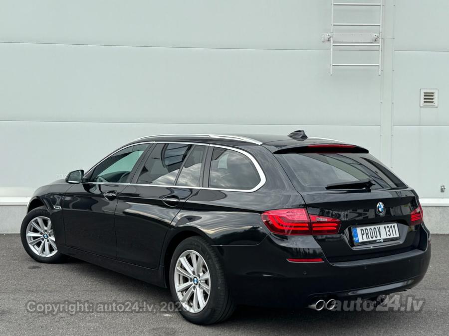 Black BMW 5 Series 2015 in Tallinn, with an engine capacity of 3.00 L and mileage of 269 thousand km for 11799 €, photo 5 on AUTOMOTO.COM.LV