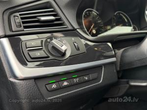 Black BMW 5 Series 2015 in Tallinn, with an engine capacity of 3.00 L and mileage of 269 thousand km for 11799 €, photo 13 on AUTOMOTO.COM.LV