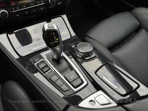 Black BMW 5 Series 2015 in Tallinn, with an engine capacity of 3.00 L and mileage of 269 thousand km for 11799 €, photo 14 on AUTOMOTO.COM.LV