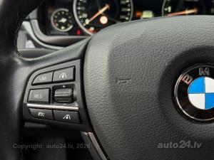 Black BMW 5 Series 2015 in Tallinn, with an engine capacity of 3.00 L and mileage of 269 thousand km for 11799 €, photo 15 on AUTOMOTO.COM.LV