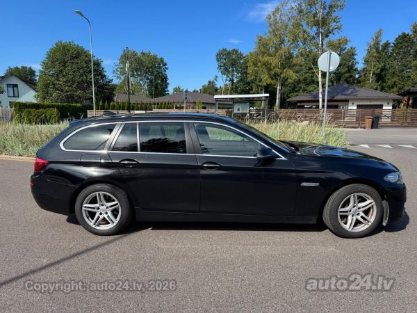Black BMW 5 Series 2015 in Tallinn, with an engine capacity of 2.00 L and mileage of 301 thousand km for 10000 €, photo 3 on AUTOMOTO.COM.LV