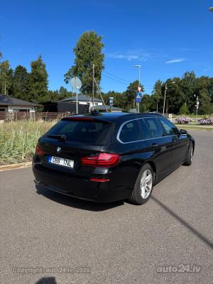 Black BMW 5 Series 2015 in Tallinn, with an engine capacity of 2.00 L and mileage of 301 thousand km for 10000 €, photo 4 on AUTOMOTO.COM.LV