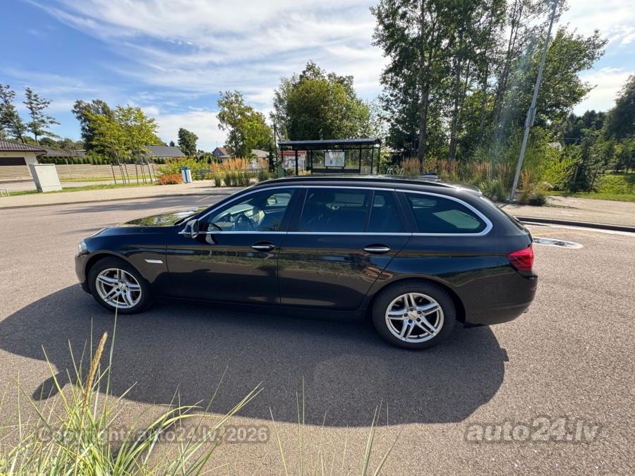 Black BMW 5 Series 2015 in Tallinn, with an engine capacity of 2.00 L and mileage of 301 thousand km for 10000 €, photo 7 on AUTOMOTO.COM.LV