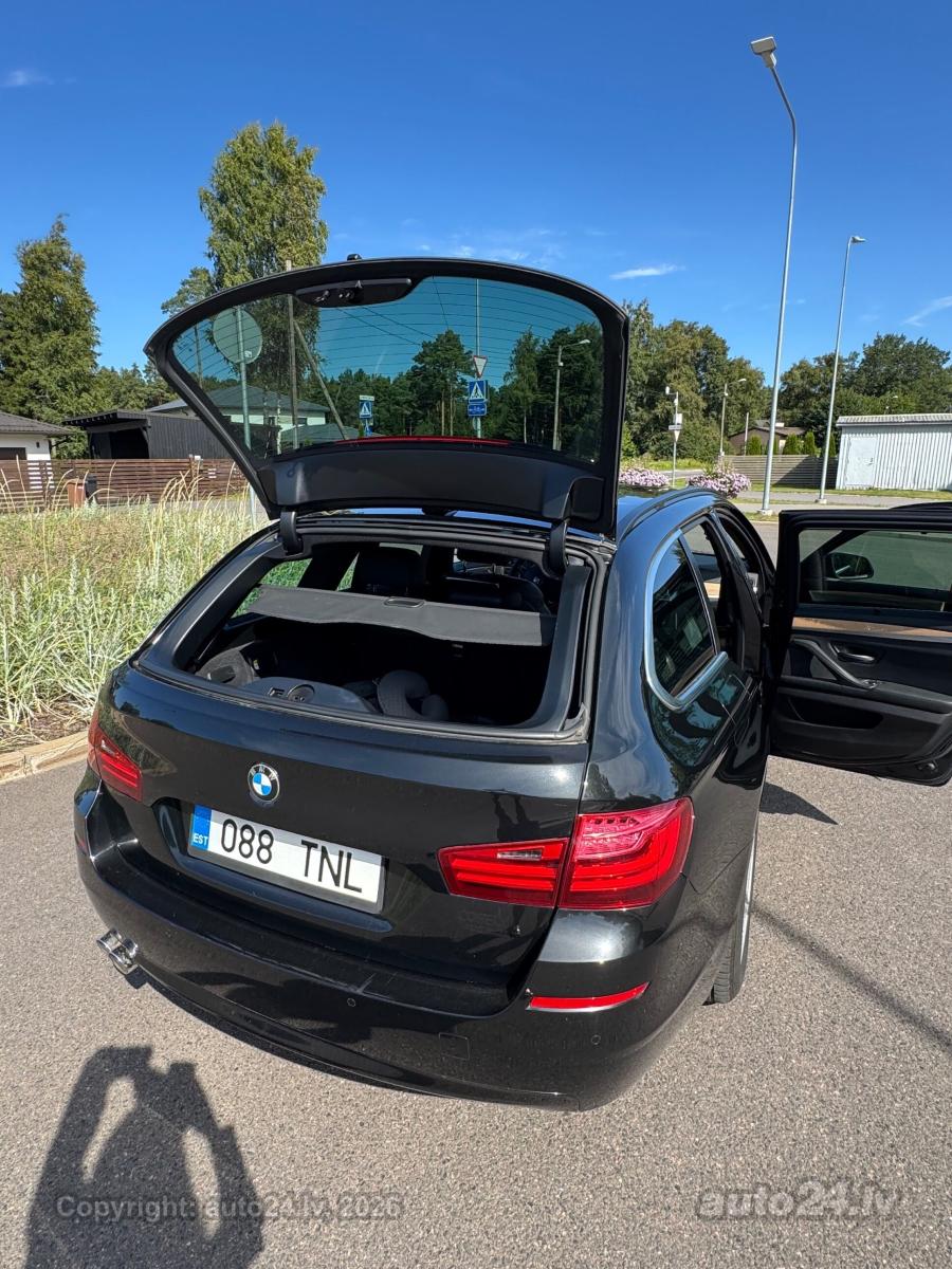 Black BMW 5 Series 2015 in Tallinn, with an engine capacity of 2.00 L and mileage of 301 thousand km for 10000 €, photo 10 on AUTOMOTO.COM.LV