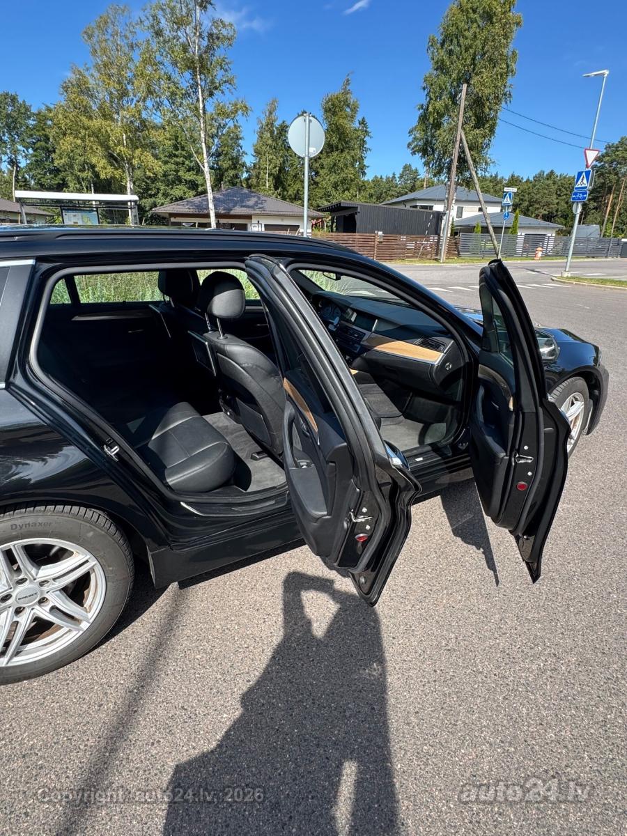 Black BMW 5 Series 2015 in Tallinn, with an engine capacity of 2.00 L and mileage of 301 thousand km for 10000 €, photo 11 on AUTOMOTO.COM.LV