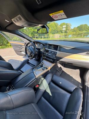 Black BMW 5 Series 2015 in Tallinn, with an engine capacity of 2.00 L and mileage of 301 thousand km for 10000 €, photo 14 on AUTOMOTO.COM.LV