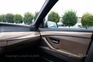 Melns BMW 5 Series 2015 Tartu, ar dzinēja tilpumu 2.00 L un nobraukumu 175 tūkst. km par 14999 €, foto 20 vietnē AUTOMOTO.COM.LV