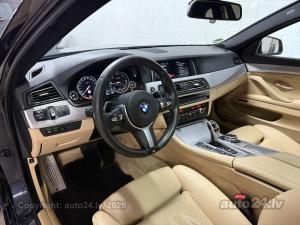Black BMW 5 Series 2016 in Parnu, with an engine capacity of 3.00 L and mileage of 245 thousand km for 13499 €, photo 5 on AUTOMOTO.COM.LV