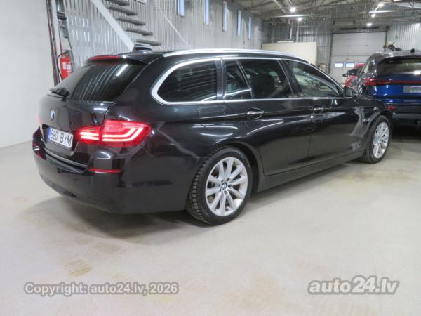 Melns BMW 5 Series 2016 Tallina, ar dzinēja tilpumu 3.00 L un nobraukumu 400 tūkst. km par 10800 €, foto 2 vietnē AUTOMOTO.COM.LV