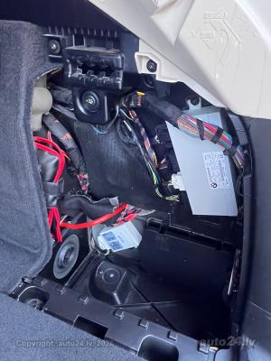 Melns BMW 5 Series 2016 Tallina, ar dzinēja tilpumu 2.00 L un nobraukumu 288 tūkst. km par 13900 €, foto 5 vietnē AUTOMOTO.COM.LV