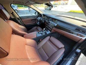 Melns BMW 5 Series 2016 Tallina, ar dzinēja tilpumu 2.00 L un nobraukumu 288 tūkst. km par 13900 €, foto 15 vietnē AUTOMOTO.COM.LV