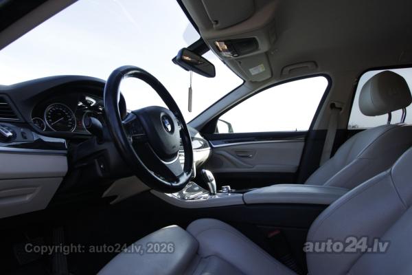 Black BMW 5 Series 2016 in Tartu, with an engine capacity of 2.00 L and mileage of 334 thousand km for 12000 €, photo 8 on AUTOMOTO.COM.LV