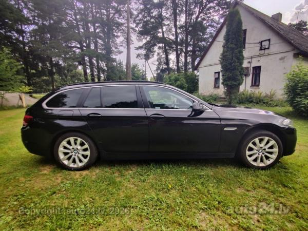 Black BMW 5 Series 2016 in Tallinn, with an engine capacity of 2.00 L and mileage of 292 thousand km for 11000 €, photo 4 on AUTOMOTO.COM.LV