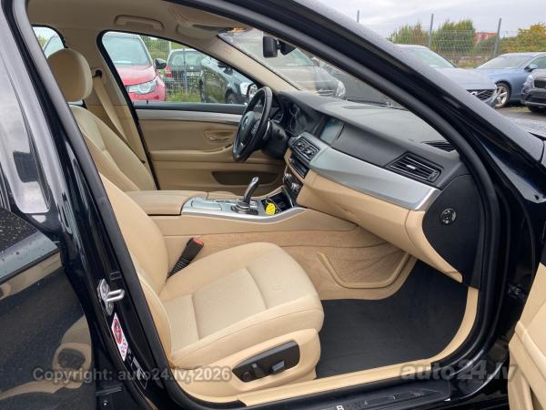 BMW 5 Series 2016 in Tallinn on AUTOMOTO.COM.LV Black BMW 5 Series 2016 in Tallinn, with an engine capacity of 2.00 L and mileage of 0 thousand km for 7950 €, photo 9 on AUTOMOTO.COM.LV