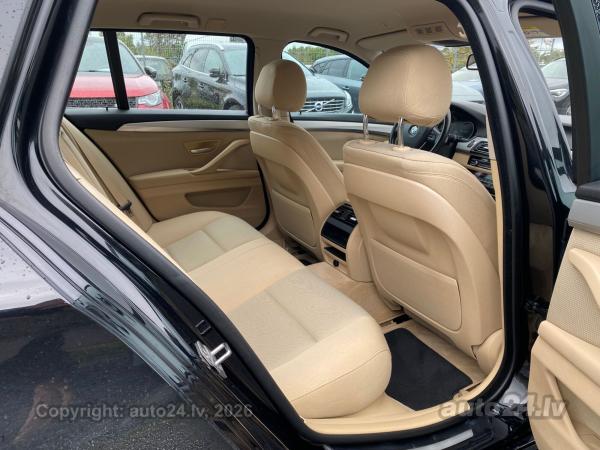 BMW 5 Series 2016 in Tallinn on AUTOMOTO.COM.LV Black BMW 5 Series 2016 in Tallinn, with an engine capacity of 2.00 L and mileage of 0 thousand km for 7950 €, photo 10 on AUTOMOTO.COM.LV