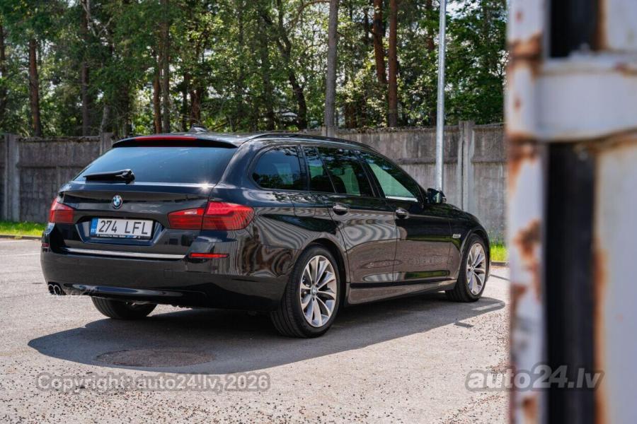 Black BMW 5 Series 2017 in Tallinn, with an engine capacity of 2.00 L and mileage of 241 thousand km for 14500 €, photo 5 on AUTOMOTO.COM.LV