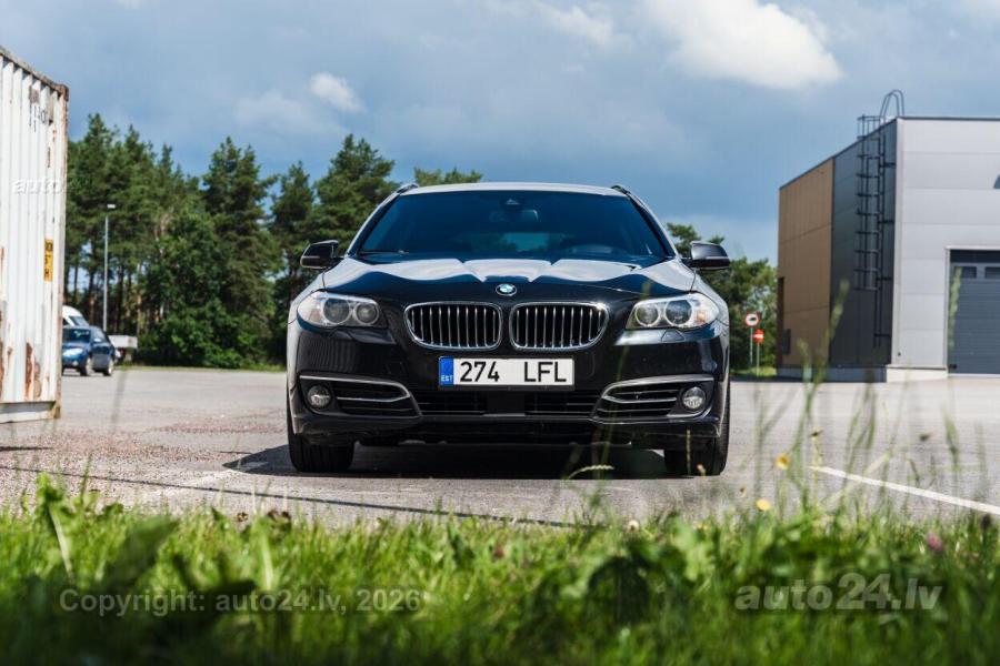 Black BMW 5 Series 2017 in Tallinn, with an engine capacity of 2.00 L and mileage of 241 thousand km for 14500 €, photo 11 on AUTOMOTO.COM.LV