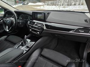 Melns BMW 5 Series 2017 Tallina, ar dzinēja tilpumu 2.00 L un nobraukumu 289 tūkst. km par 14999 €, foto 10 vietnē AUTOMOTO.COM.LV