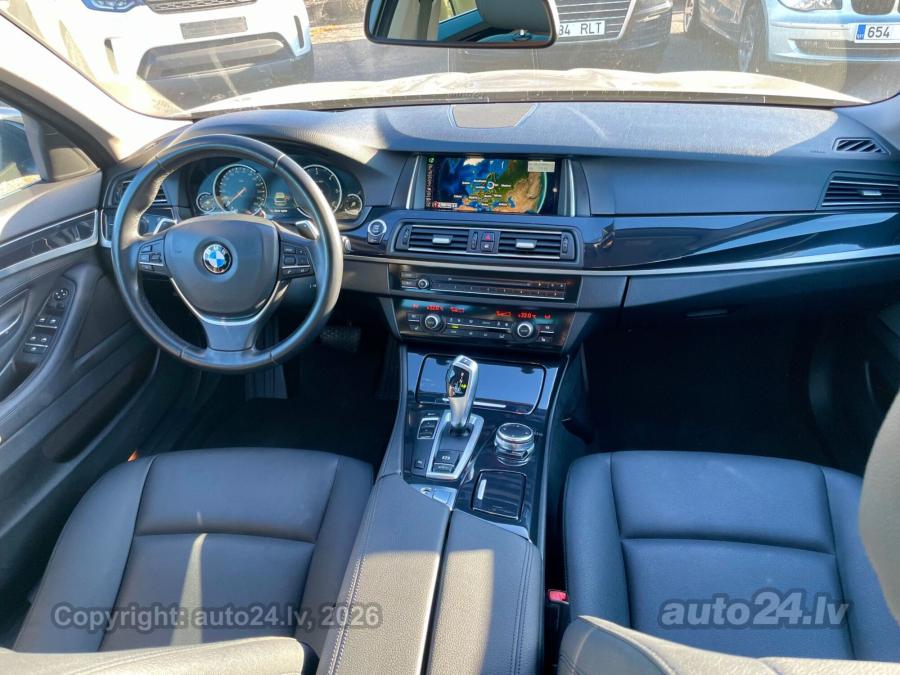 Black BMW 5 Series 2017 in Tallinn, with an engine capacity of 2.00 L and mileage of 148 thousand km for 13999 €, photo 7 on AUTOMOTO.COM.LV