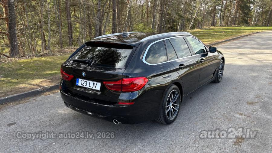 Melns BMW 5 Series 2017 Veru, ar dzinēja tilpumu 2.00 L un nobraukumu 168 tūkst. km par 17800 €, foto 4 vietnē AUTOMOTO.COM.LV