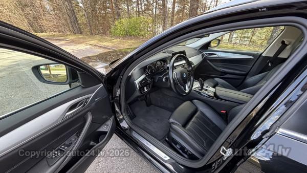 Melns BMW 5 Series 2017 Veru, ar dzinēja tilpumu 2.00 L un nobraukumu 168 tūkst. km par 17800 €, foto 7 vietnē AUTOMOTO.COM.LV
