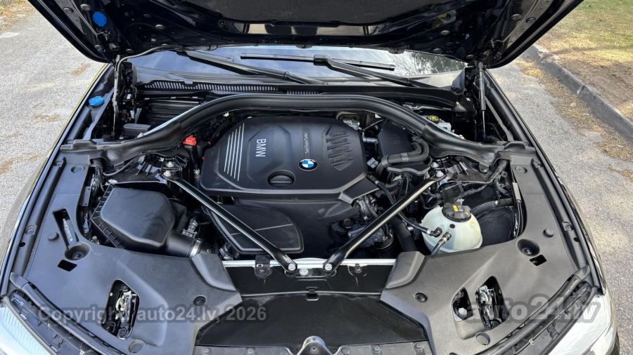 Melns BMW 5 Series 2017 Veru, ar dzinēja tilpumu 2.00 L un nobraukumu 168 tūkst. km par 17800 €, foto 12 vietnē AUTOMOTO.COM.LV