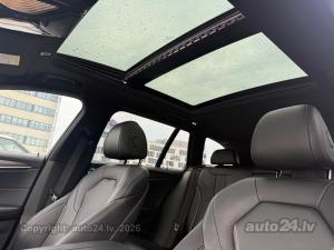 Melns BMW 5 Series 2017 Tallina, ar dzinēja tilpumu 3.00 L un nobraukumu 175 tūkst. km par 23900 €, foto 15 vietnē AUTOMOTO.COM.LV