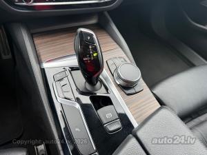 Melns BMW 5 Series 2017 Tallina, ar dzinēja tilpumu 3.00 L un nobraukumu 175 tūkst. km par 23900 €, foto 20 vietnē AUTOMOTO.COM.LV