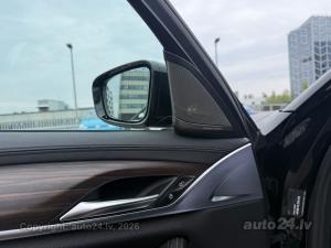 Melns BMW 5 Series 2017 Tallina, ar dzinēja tilpumu 3.00 L un nobraukumu 175 tūkst. km par 23900 €, foto 21 vietnē AUTOMOTO.COM.LV