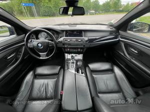 Black BMW 5 Series 2017 in Tallinn, with an engine capacity of 3.00 L and mileage of 277 thousand km for 12790 €, photo 10 on AUTOMOTO.COM.LV