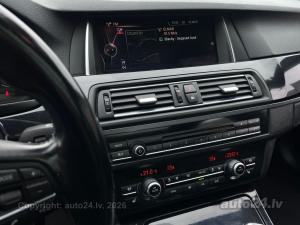 Black BMW 5 Series 2017 in Tallinn, with an engine capacity of 3.00 L and mileage of 277 thousand km for 12790 €, photo 15 on AUTOMOTO.COM.LV