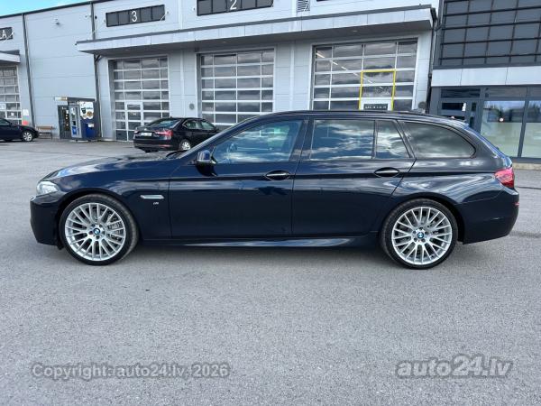 Melns BMW 5 Series 2017 Tartu, ar dzinēja tilpumu 3.00 L un nobraukumu 220 tūkst. km par 15990 €, foto 6 vietnē AUTOMOTO.COM.LV